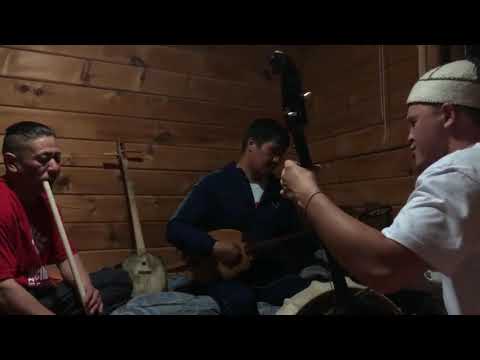Altyn Tuu and Alexei Khovalyg . Altai Tuva mix. Summer 2019. - YouTube