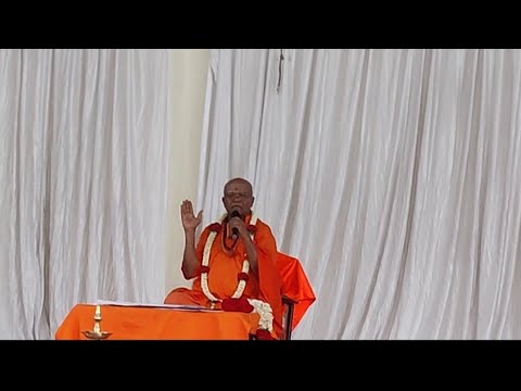 Shri Shri Poornananda Puri Mahaswamiji - YouTube