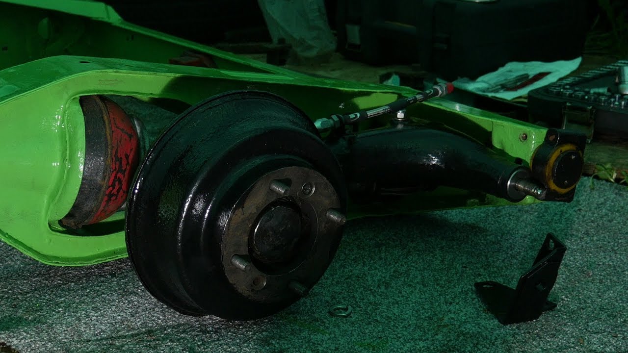 Classic Mini: Radius Arm, Wheel Bearing & Subframe Assembly - YouTube