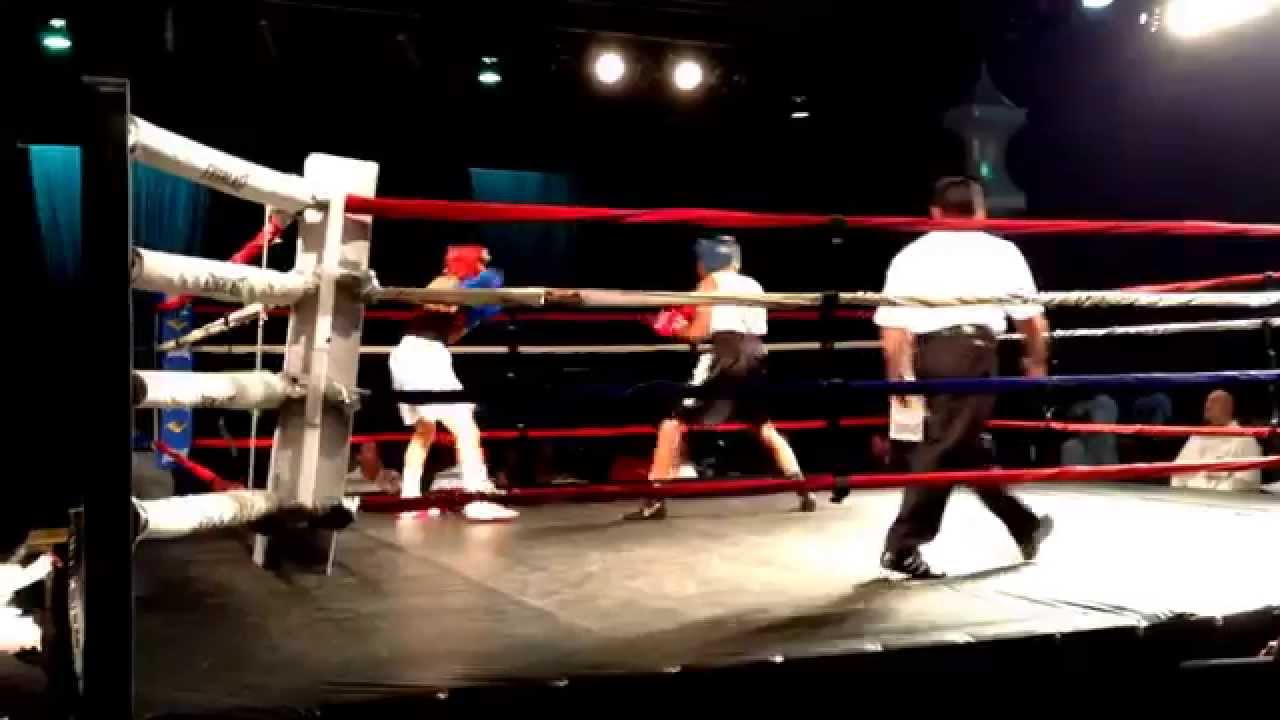 Alex Molina (Fight CapitalGym) VS Nicholas Irizarry (California) - YouTube
