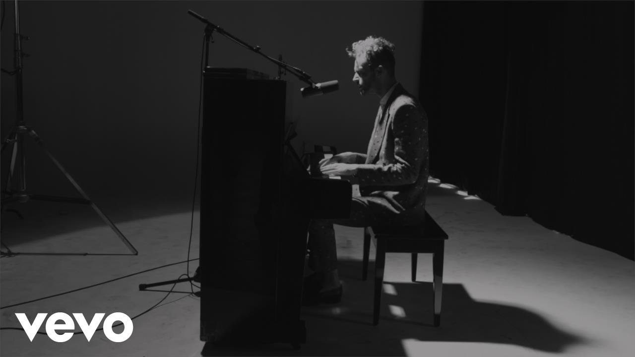 Wrabel - 11 Blocks (Live) - YouTube
