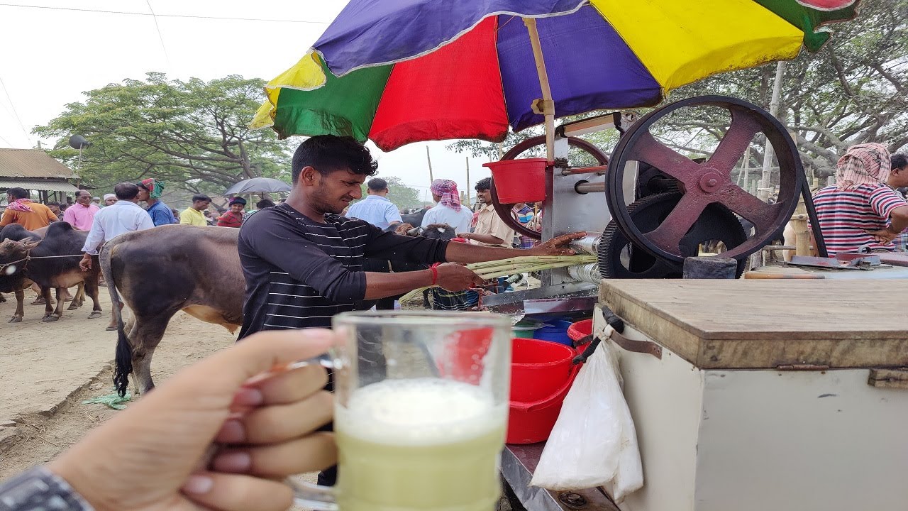 স্পেশাল আখের রস I SUGARCANE JUICE: Summer Special Street Food Akher ...