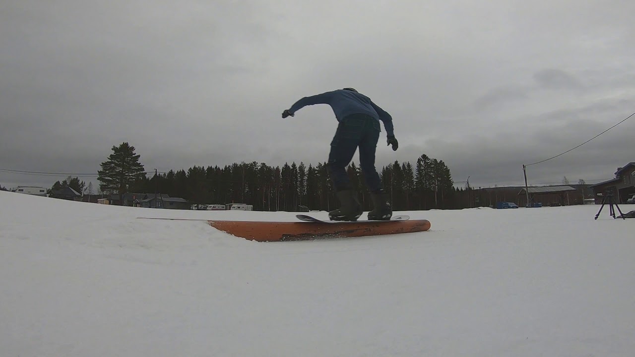 Boardslide practice - YouTube