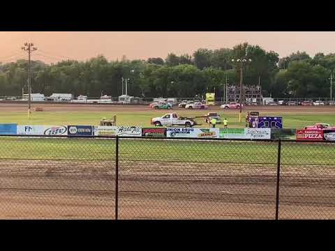 Fayette County Speedway West Union Iowa USRA stock car heat 7/24/19 ...