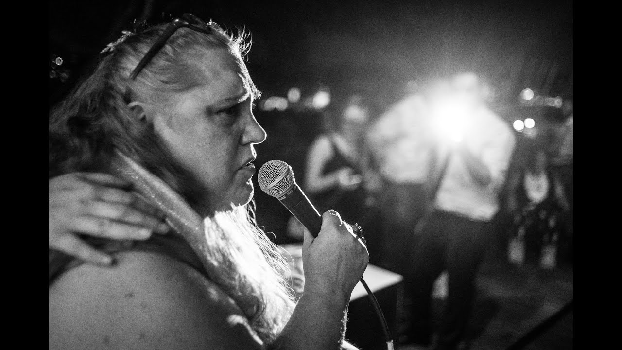 Candy Wilson Singing Landslide - YouTube