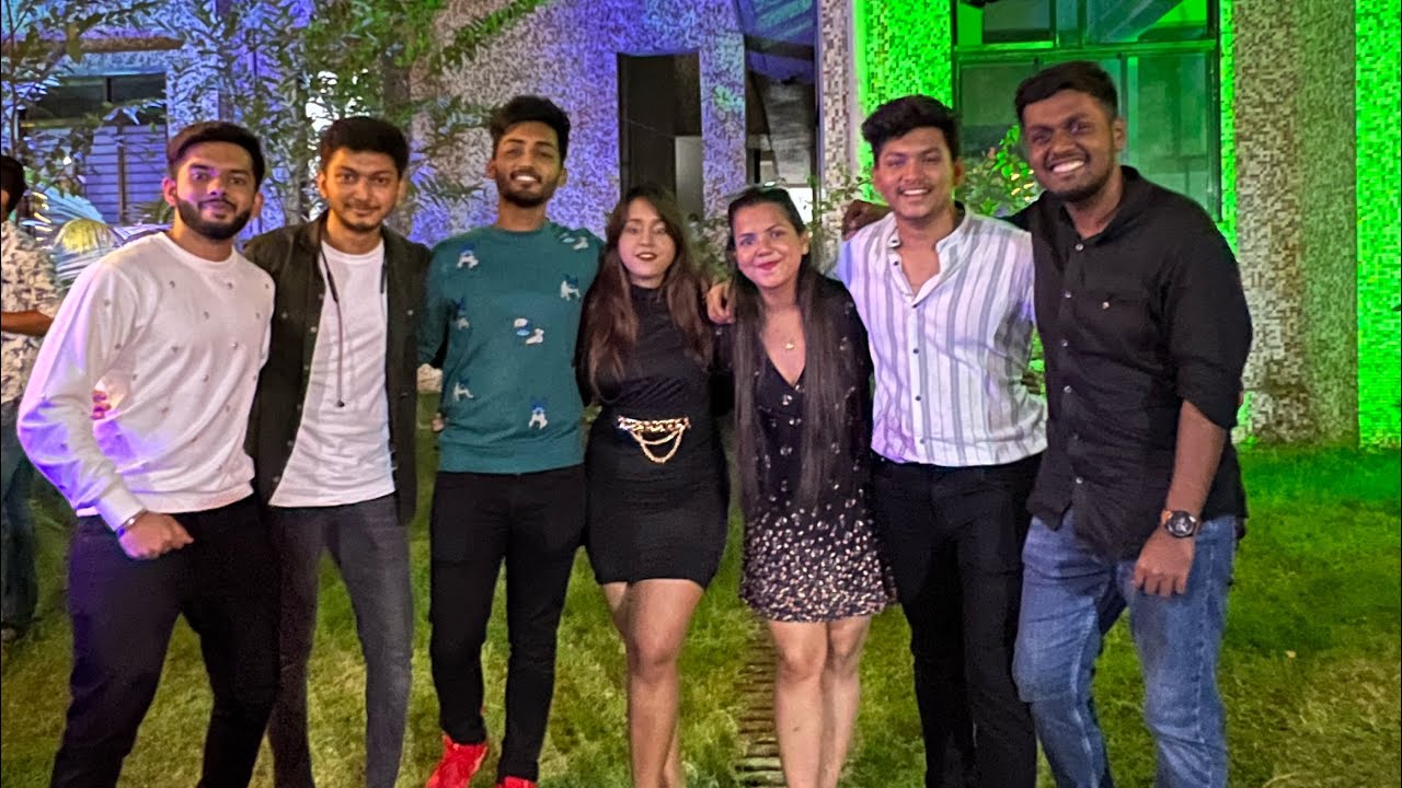 Attended Anubhav Singh Bassi comedy night with my Gang ️ - YouTube