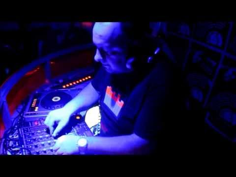 Cafe taksim  5 senemize Giriş partimiz Dj chıccco  Dj Mazlum aydın