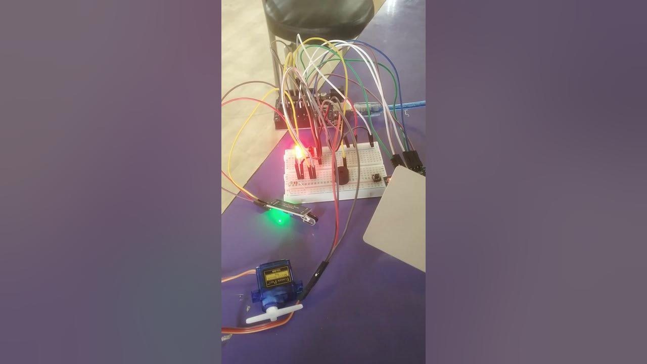 RFID sensor using arduino uno & servo motor. Automatic door lock sytem ...