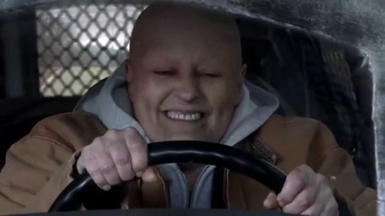 OITNB - Rosa Escapes And Kills Vee - YouTube