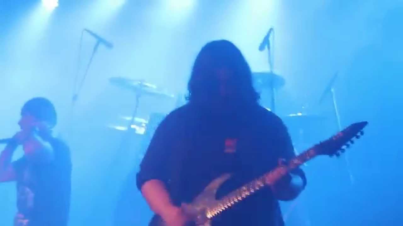 Luís Kalil feat. Iuri Sanson - 2 Minutes To Midnight (Live) - YouTube