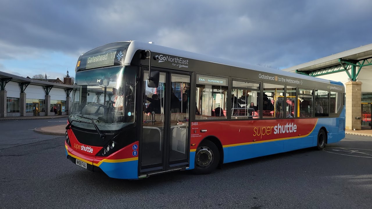 *NEW LIVERY* Supershuttle X66 to Gateshead - Go North East 5488 - NK69 ...