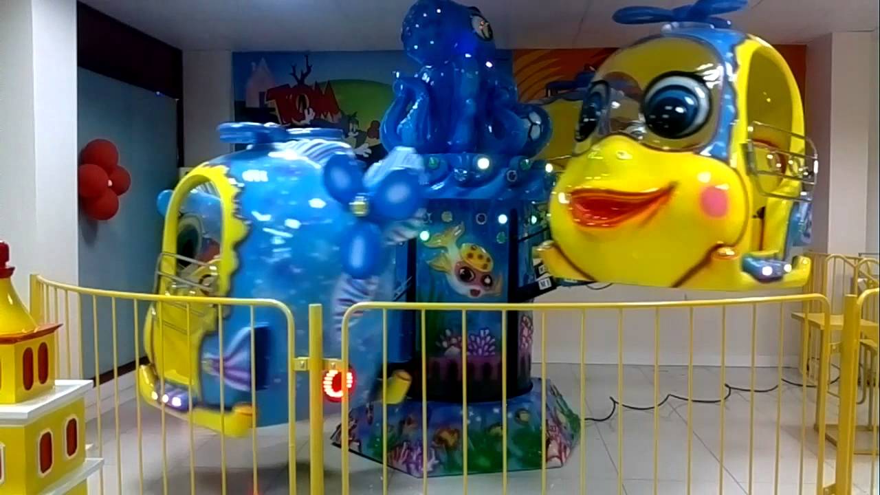 Octopus Paul Carousel - YouTube