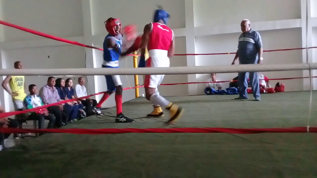 Pedro El "Bufalo" Pinillo Vs Yilmar "Speedy" Gonzalez - YouTube