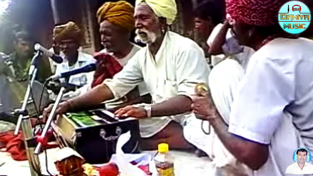 Arati (आरती ) स्वर-वींजाराम शिवकर , बाड़मेर ईस आरती को सुबह सुबह जरूर ...