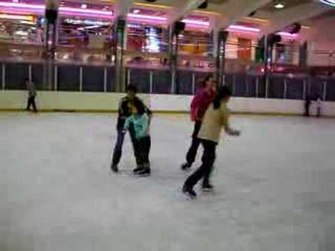 skitting - YouTube