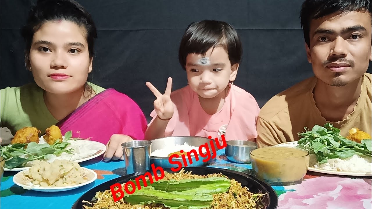 Eating Show|Uti Thongba ama Soibum Eromba ama bomb Singju|manipuri ...