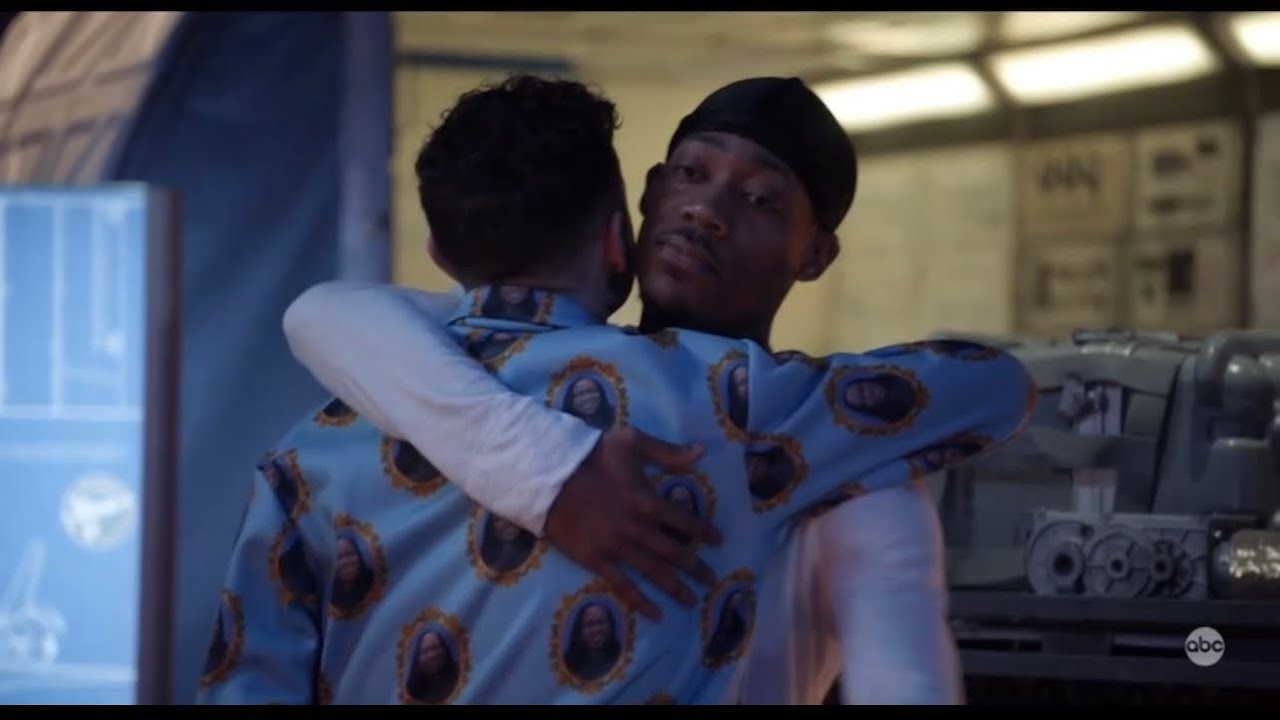 “Bro Hug 2.. That’s what friends are for” Abbott Elementary Season 2 EP ...