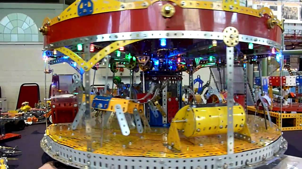 Fairground Roundabout in Meccano - YouTube