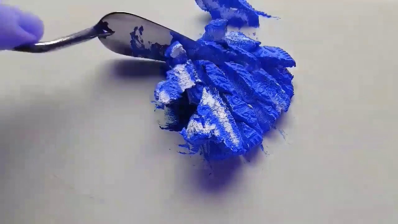 MIXING PAINT: bright blue oreo with bite marks (frozen paint) - YouTube