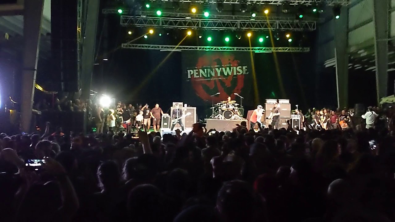 Camp Anarchy Fest 2019 - Pennywise - Stand By Me - YouTube