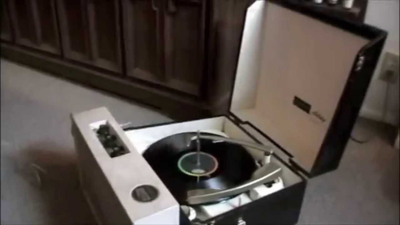 Late 1950s WEBCOR Holiday Stereo Record Player With Remote Speaker ...