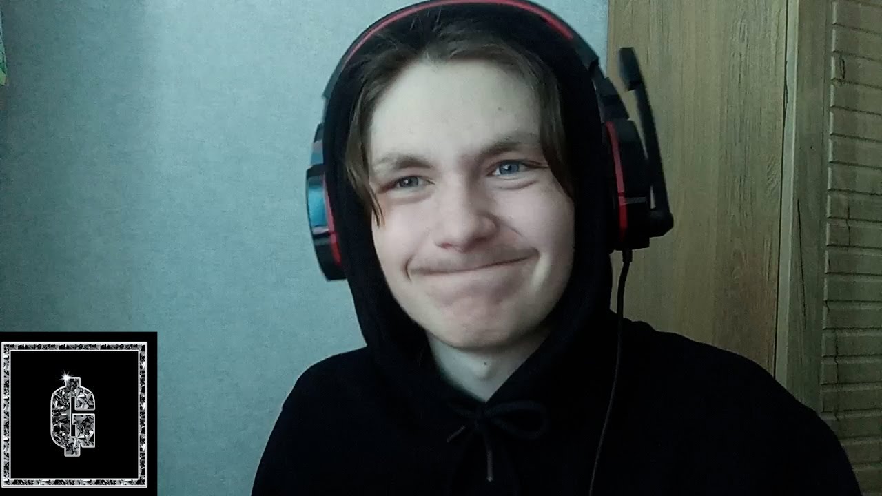 I'm listening to a new track. Goth Money - Bushido ZHO - YouTube