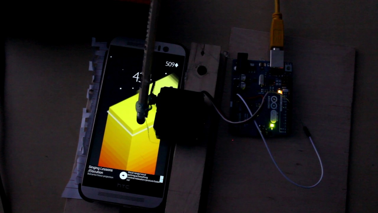 Automatic Stack Playing Robot HIGHSCORE 1576 - YouTube