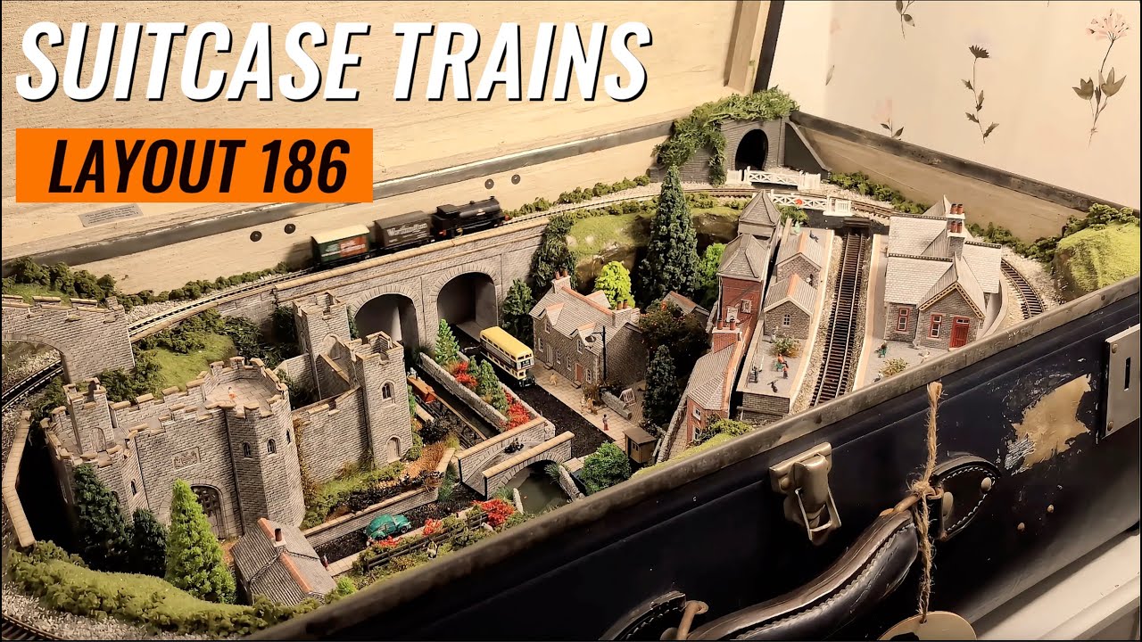 SUITCASE TRAINS - LAYOUT 186 (SOLD) - YouTube