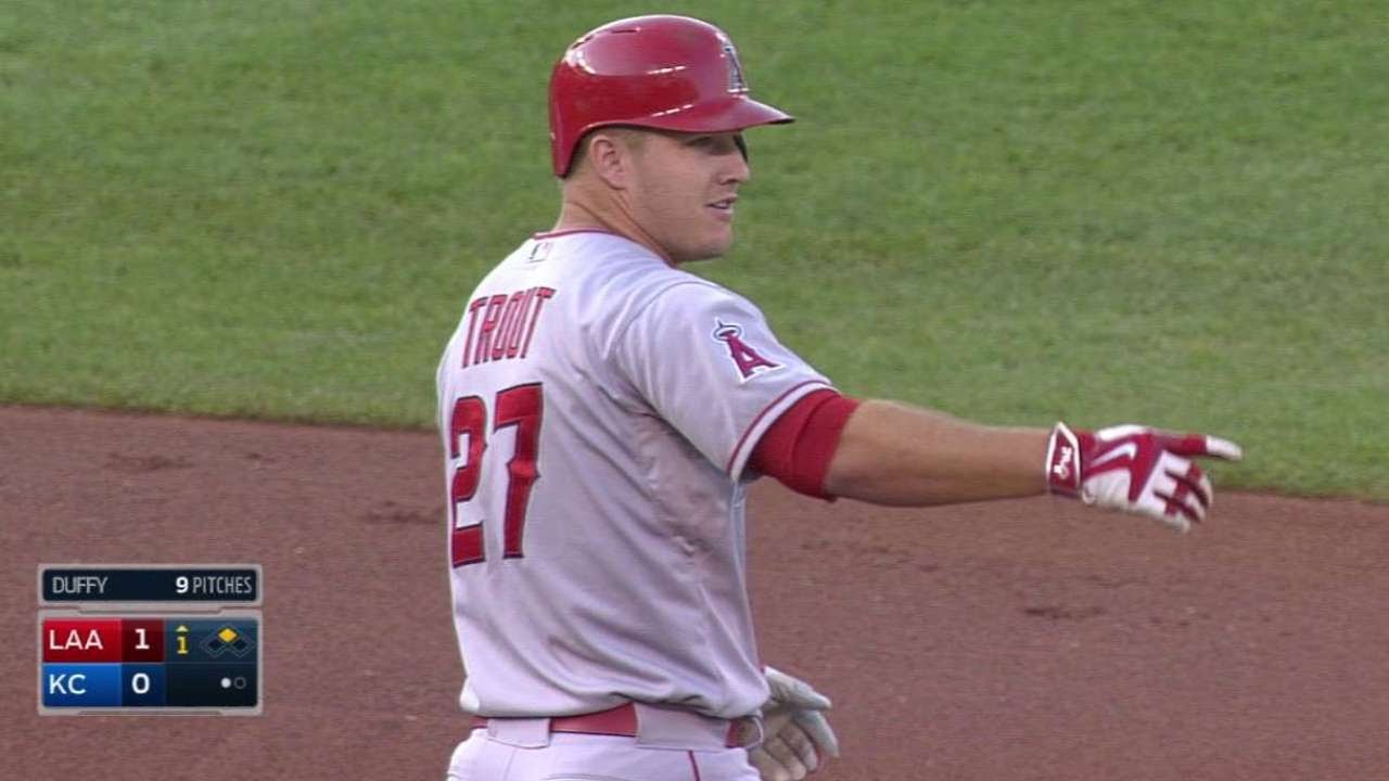 LAA@KC: Trout gives the Angels an early lead - YouTube