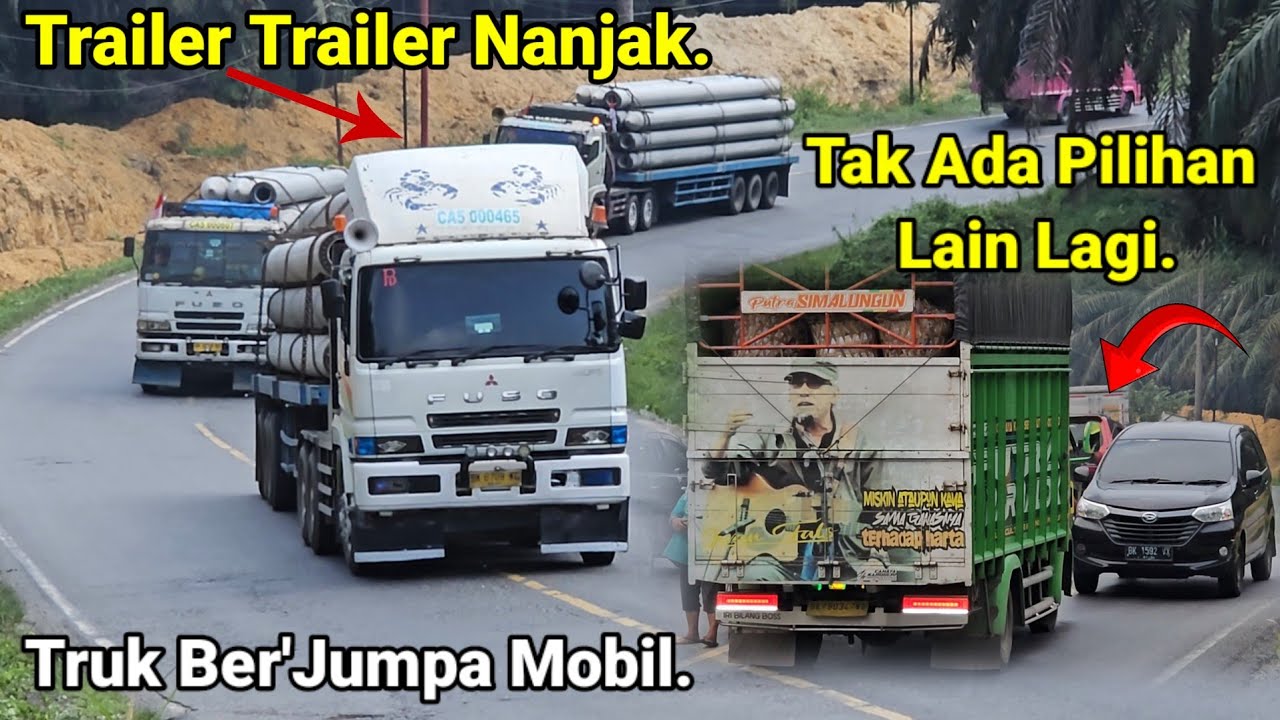 Truck Trailer Muatan Raksasah Melintas Trailer Trailer Nanjak.Truck ...