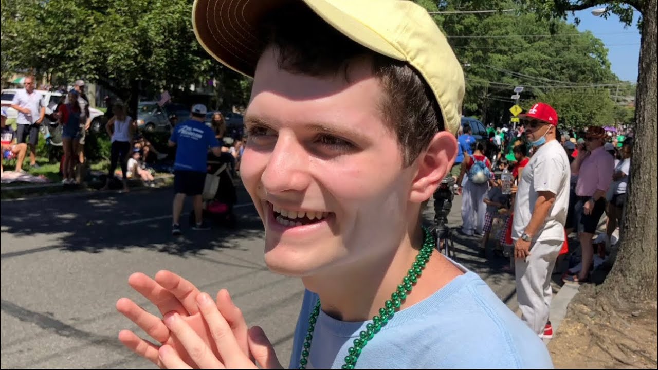 (7/4/22) July 4th Parade - YouTube