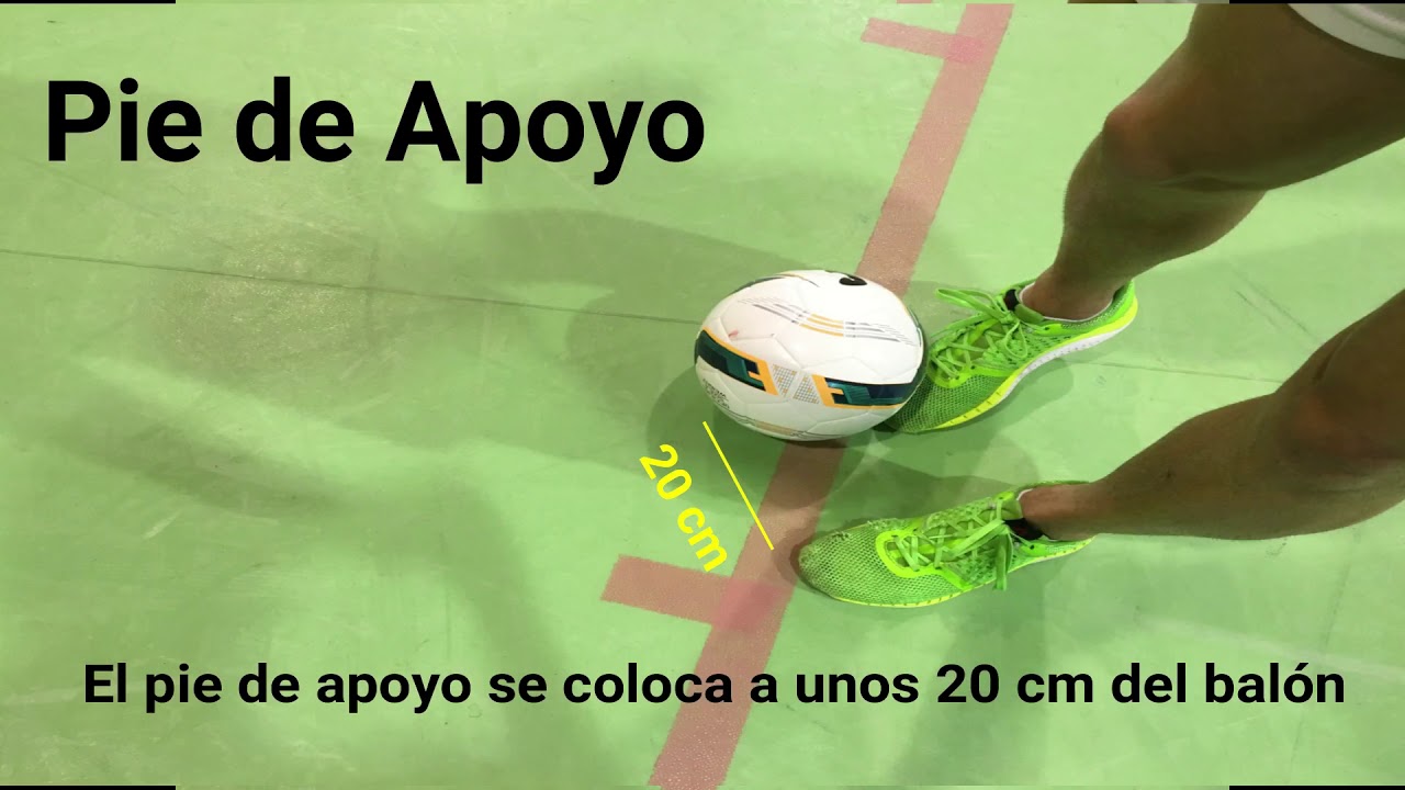 Golpeo con Empeine Exterior - YouTube