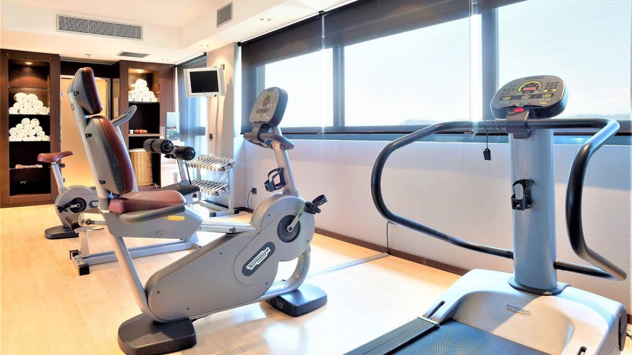AC Hotel Vicenza, Creazzo, Italy - YouTube