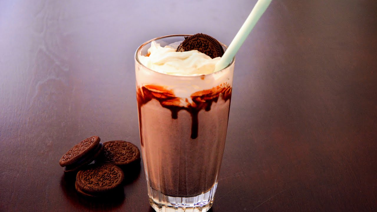 Oreo vanilla ice cream milkshake | Easy Homemade Oreo Milkshake Recipe ...