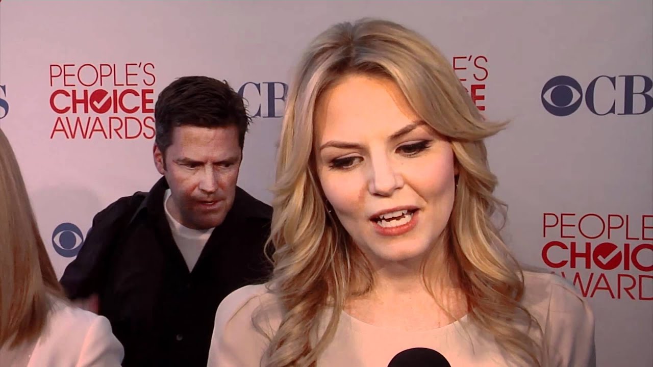 2012 People's Choice Awards -- Jennifer Morrison Interview - YouTube