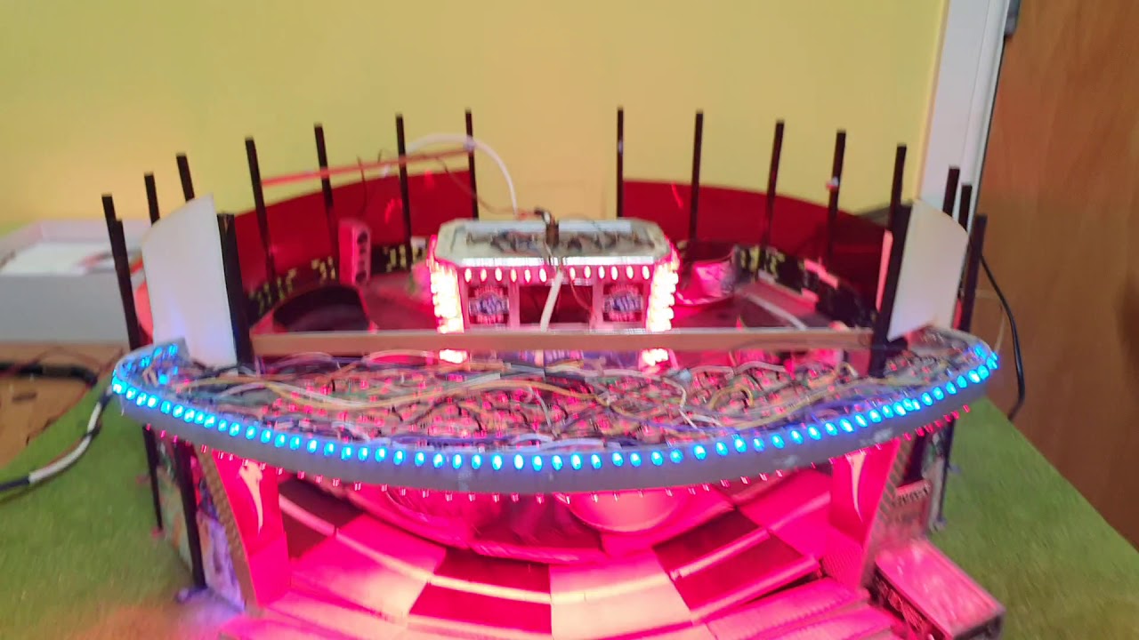 Model waltzer - YouTube