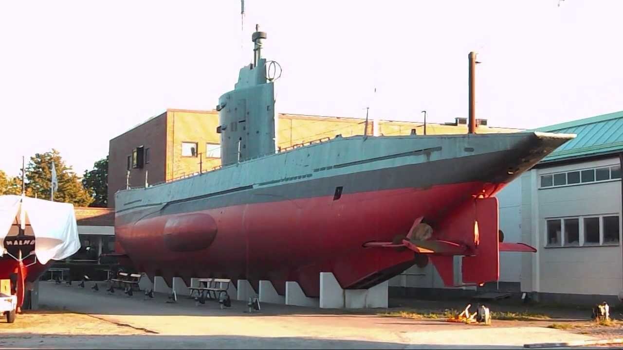 Submarine in Malmo - YouTube