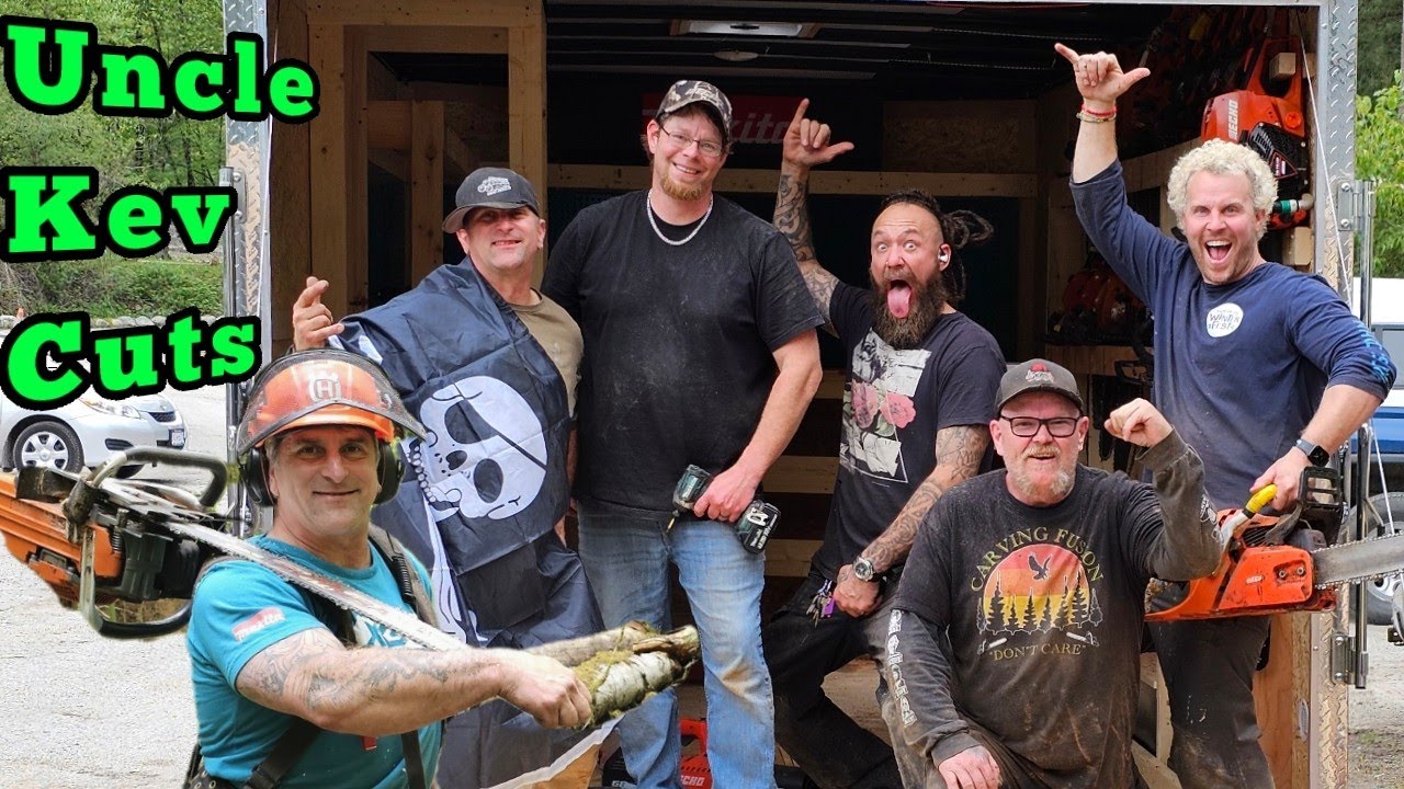 Helping @RyanCookCarvin with Friends build his new trailer for mobile ...