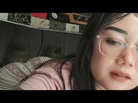 Tante bondeng pamer bokong part 2