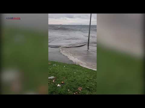 YALOVA'DA LODOS DENİZİ TAŞIRDI, ÇINARCIK İSKELESİ, TİGEM, YALOVA MERKEZ'DEN ÜRKÜTÜCÜ GÖRÜNTÜLER