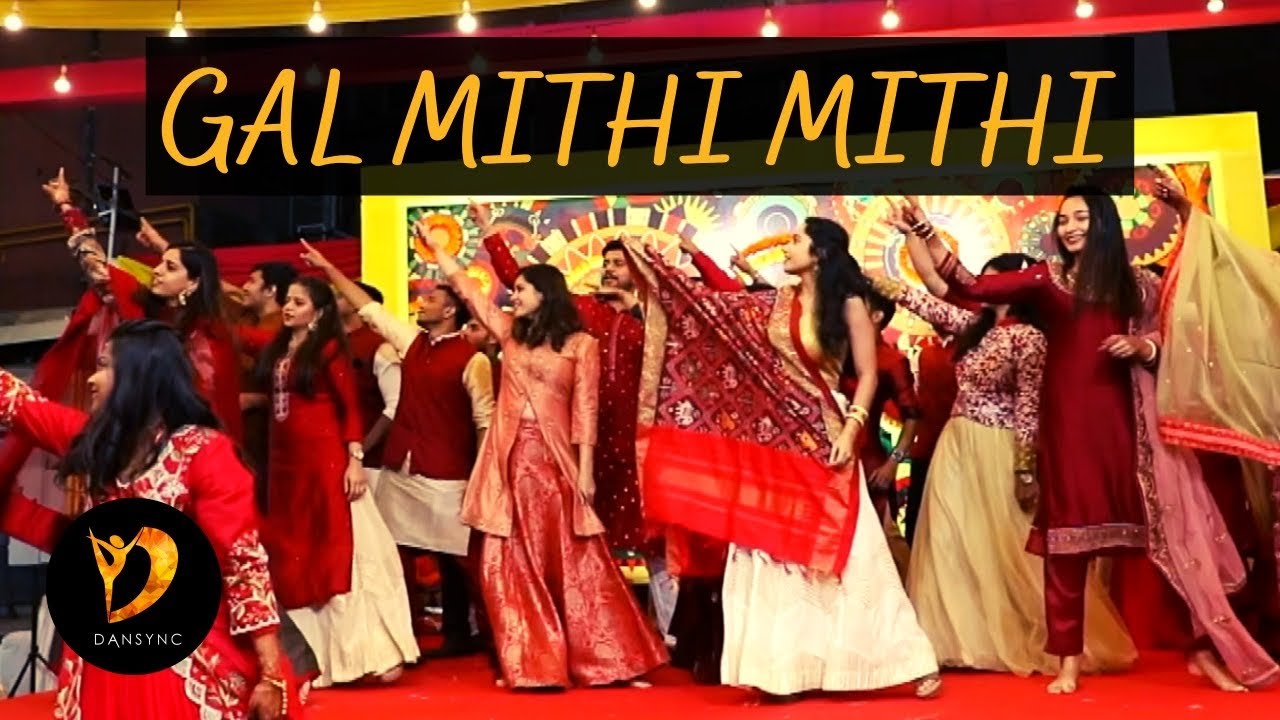 GAL MITHI MITHI BOL DANCE PERFORMANCE | FAMILY DANCE | SANGEET ...