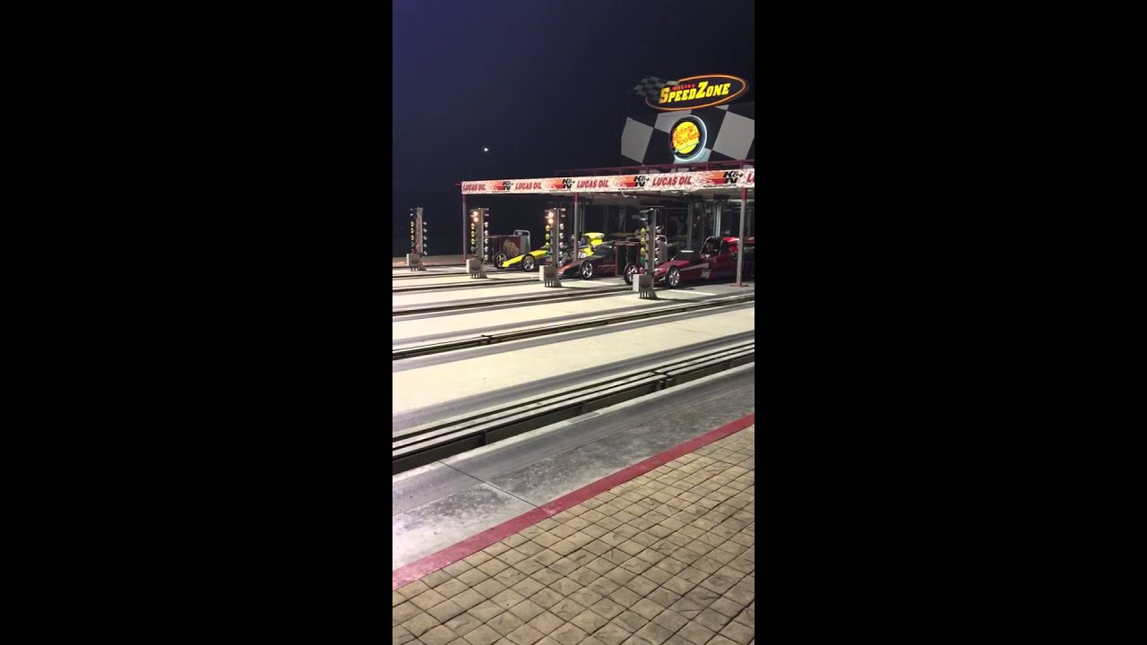 Speed zone drag racing - YouTube