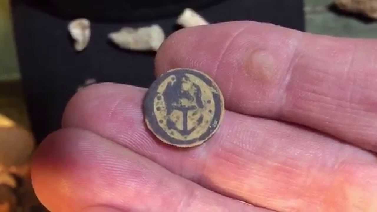 1830 Navy Button - YouTube