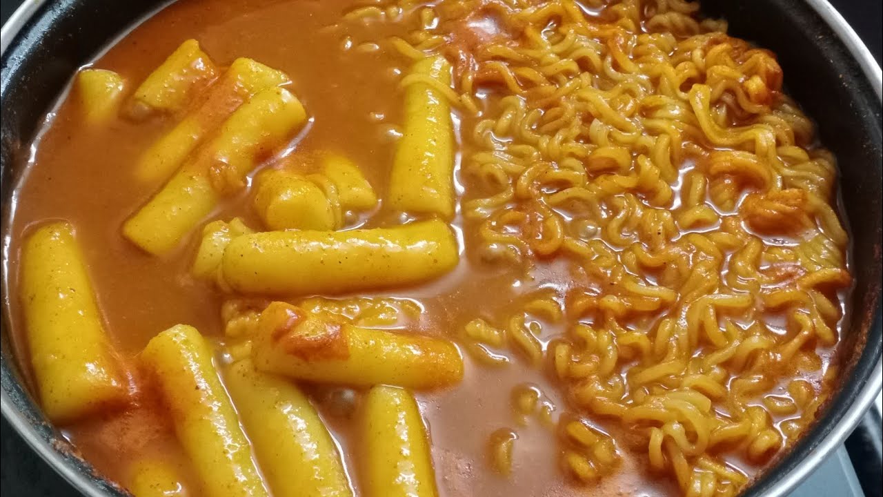 Rabboki recipe ||tteokbokki recipe with gochujung - YouTube