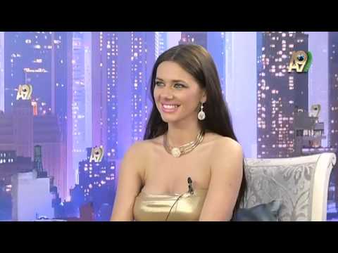 Adnan Oktar Bosnalı konuğuna övgüler yağdırdı   YouTube