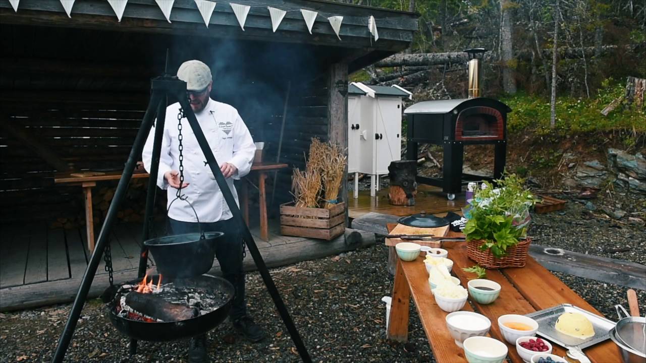 Tradisjonell norsk mat - grøt - YouTube