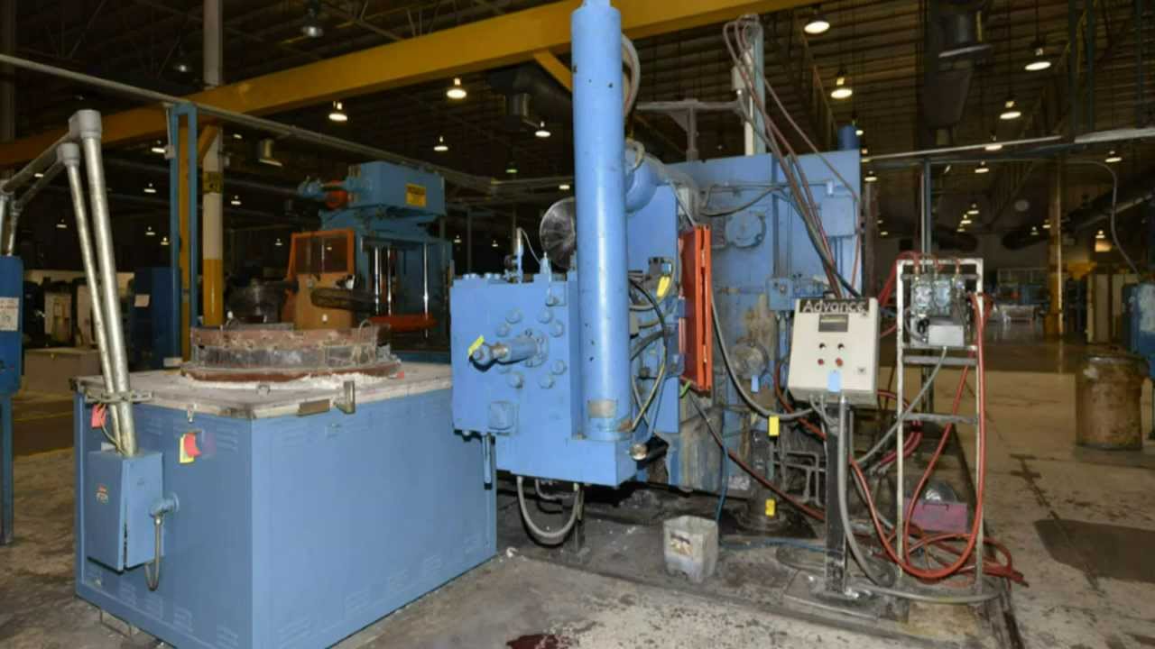 HPM 600 Ton Horizontal Cold Chamber Die Cast Machine - YouTube