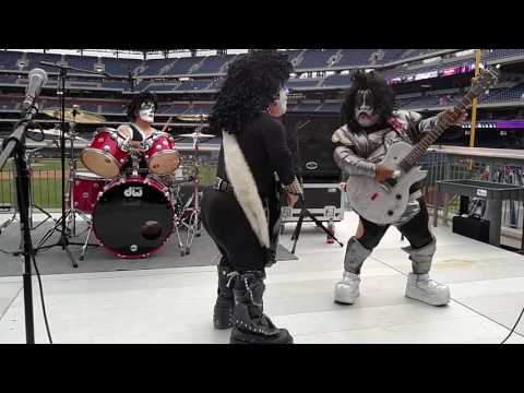 Mini KISS: Detroit Rock City