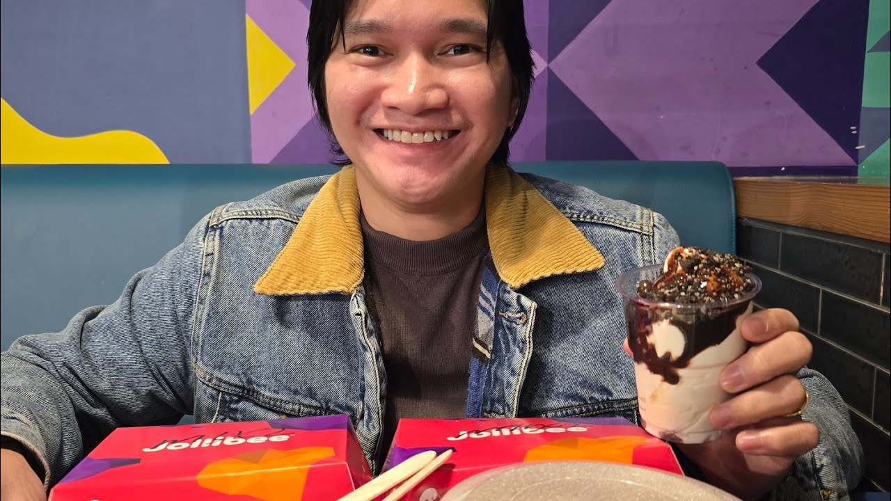 Celebrating my simple birthday at Jollibee Leeds, UK | Bida ang saya ...