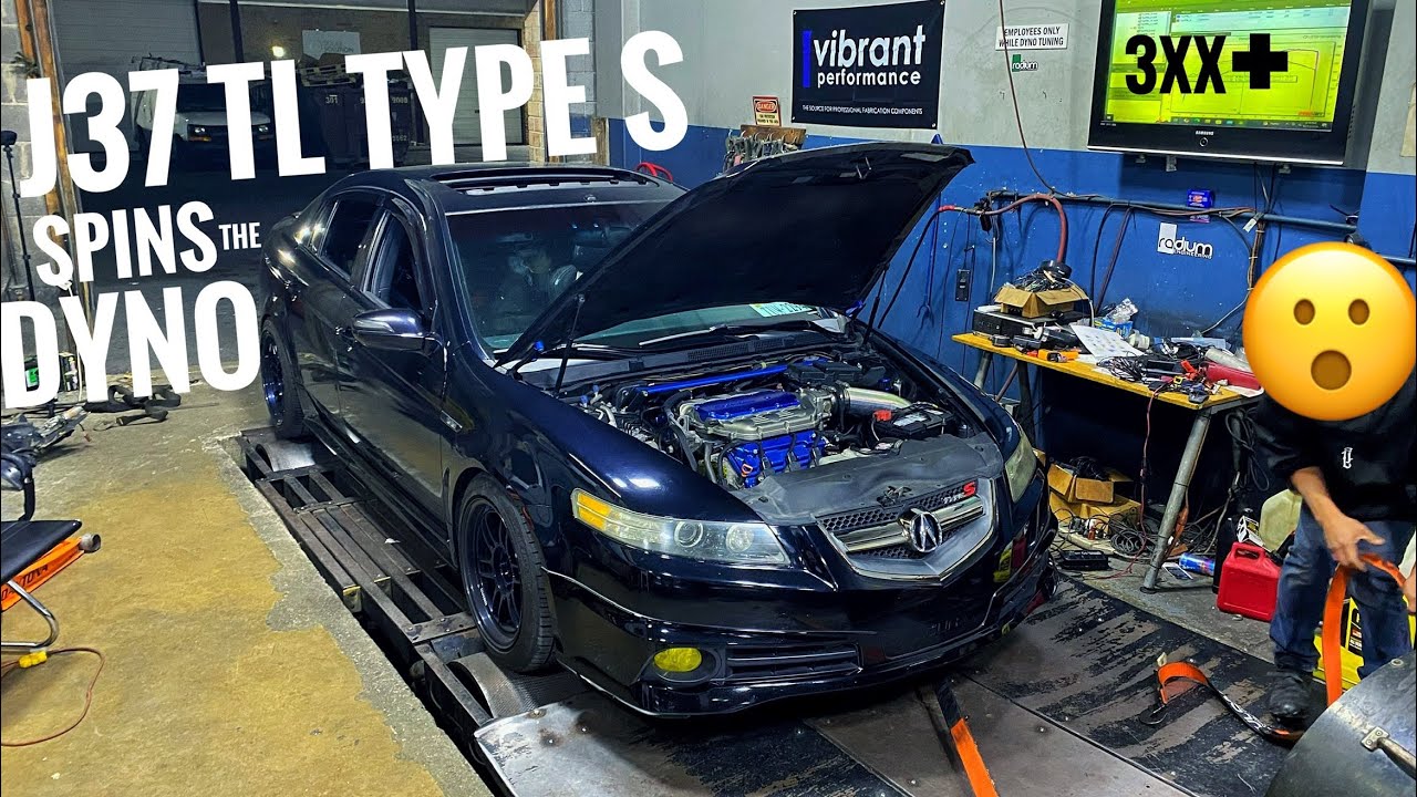 J37 TL Type S Spins The Dyno 3XX WHP - YouTube